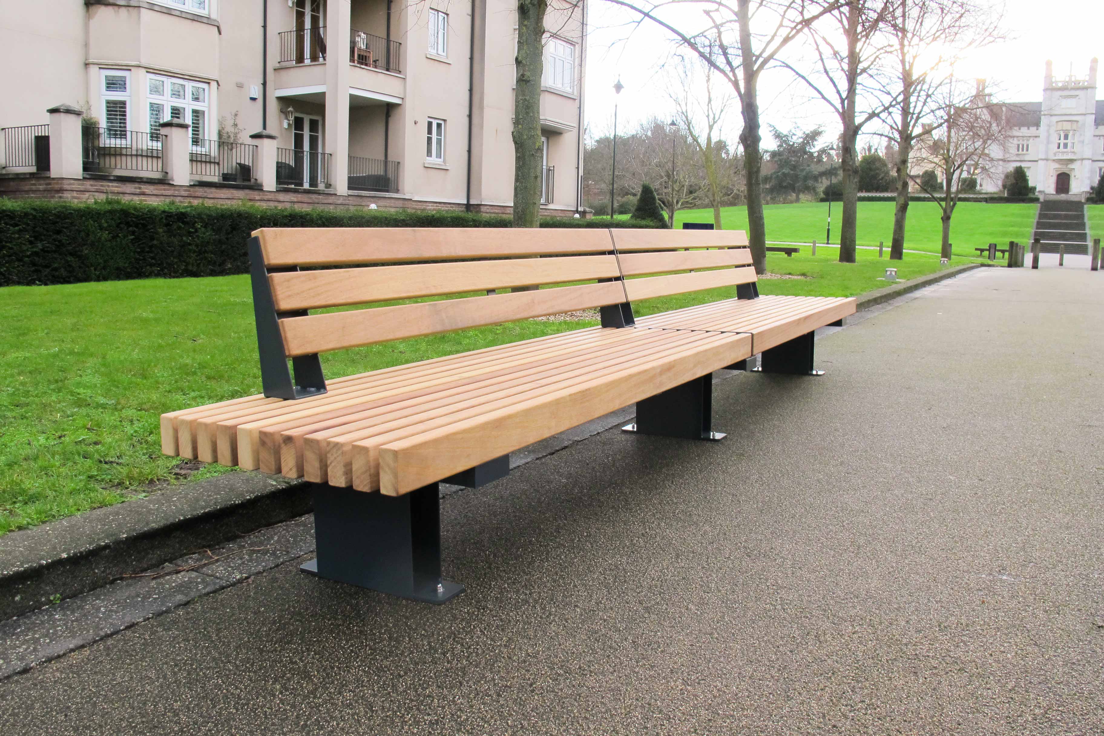 RailRoad InLine Seating | Furnitubes