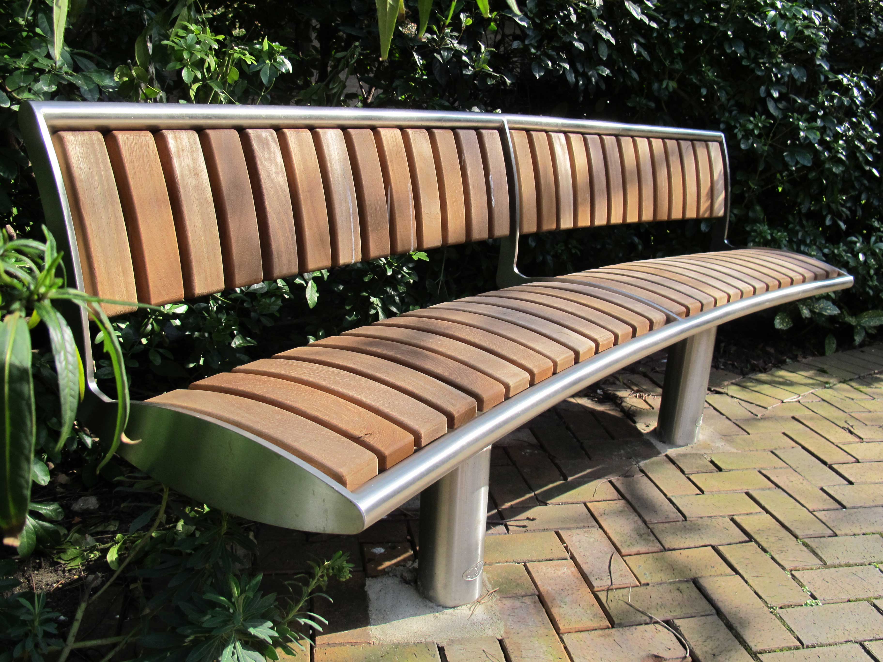 Zenith Seat & Bench | Furnitubes